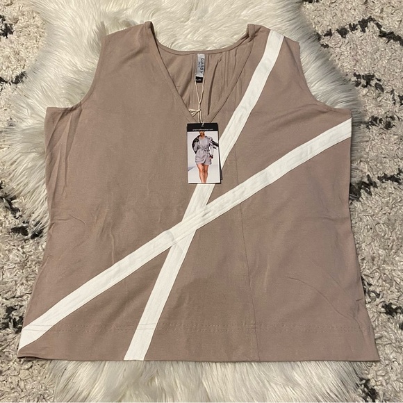 Shernette Swaby | Tops | Shernette Swaby Avello Top | Poshmark